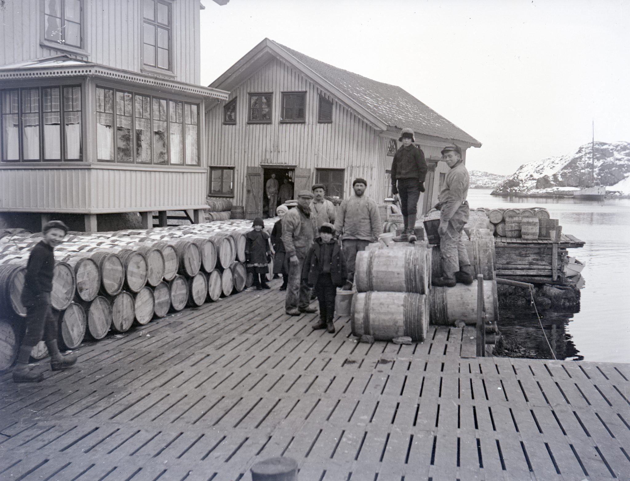 Gamla fru Olssons engelska trädgård - Sveriges Historia Om 1800-talets ...