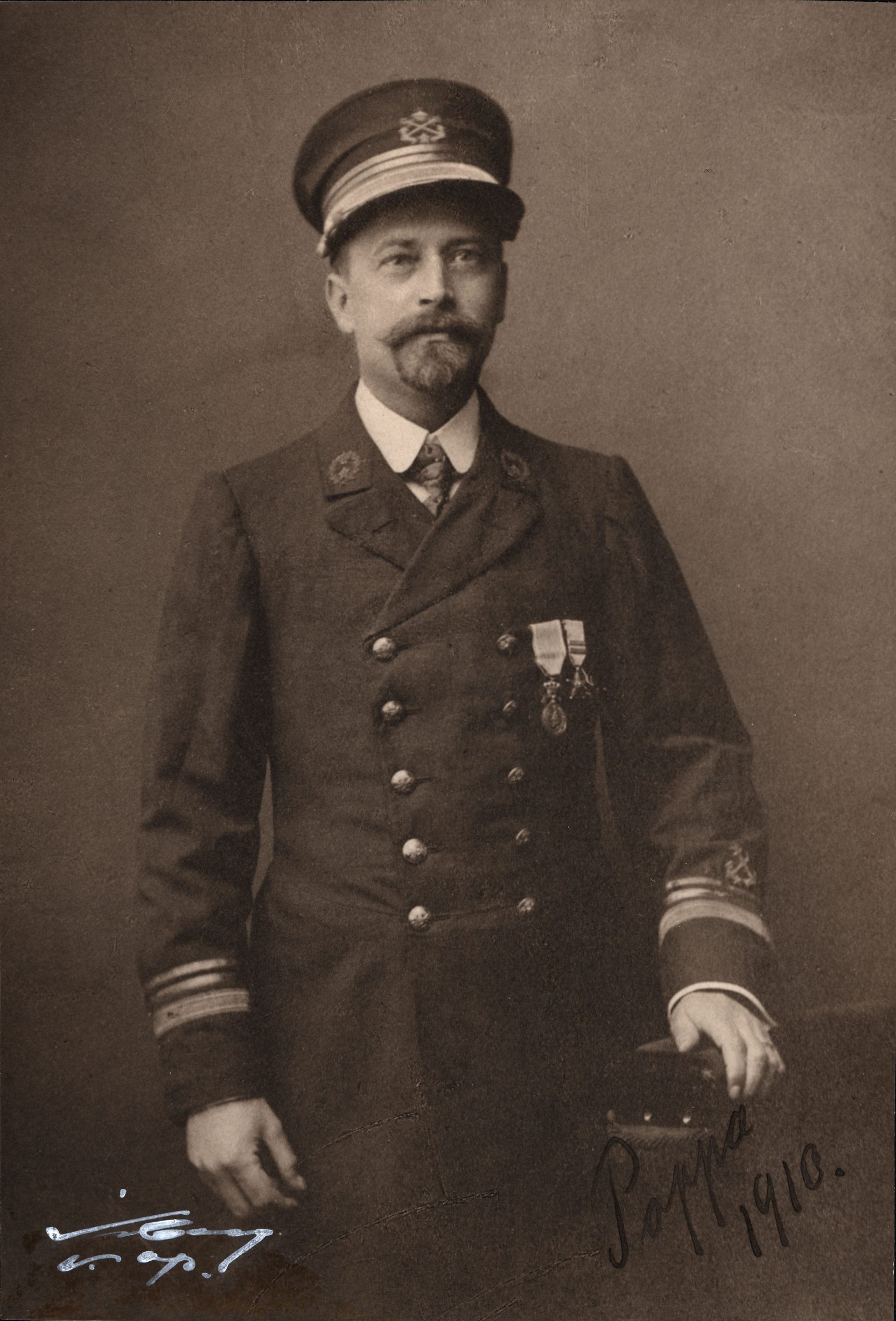 Kapten Nilssons sjömanskista - Sveriges Historia om kolonialism.